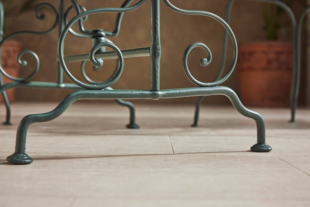 Aperol Garden Set | Garden Antiques | Violet Grey